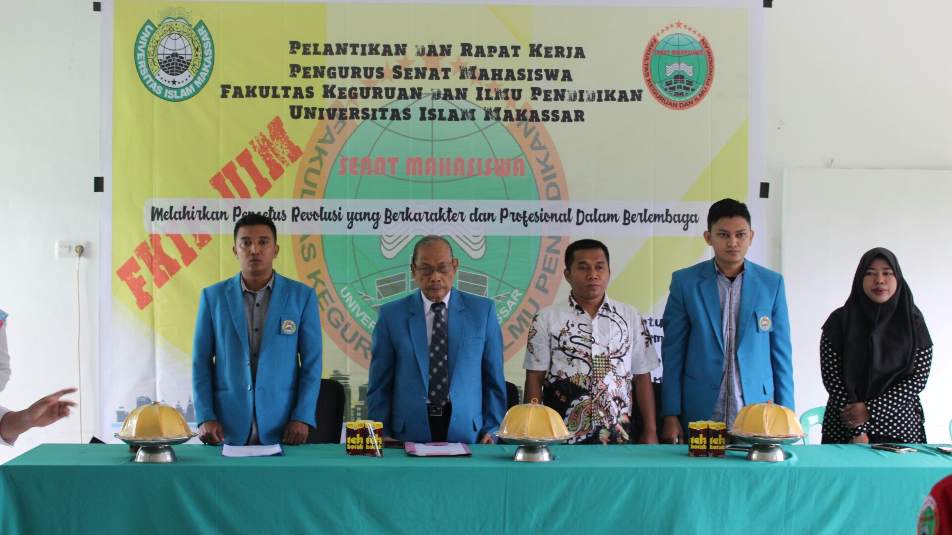 Foto-foto Kegiatan Pelantikan Senat Mahasiswa FKIP UIM Periode 2017 ...