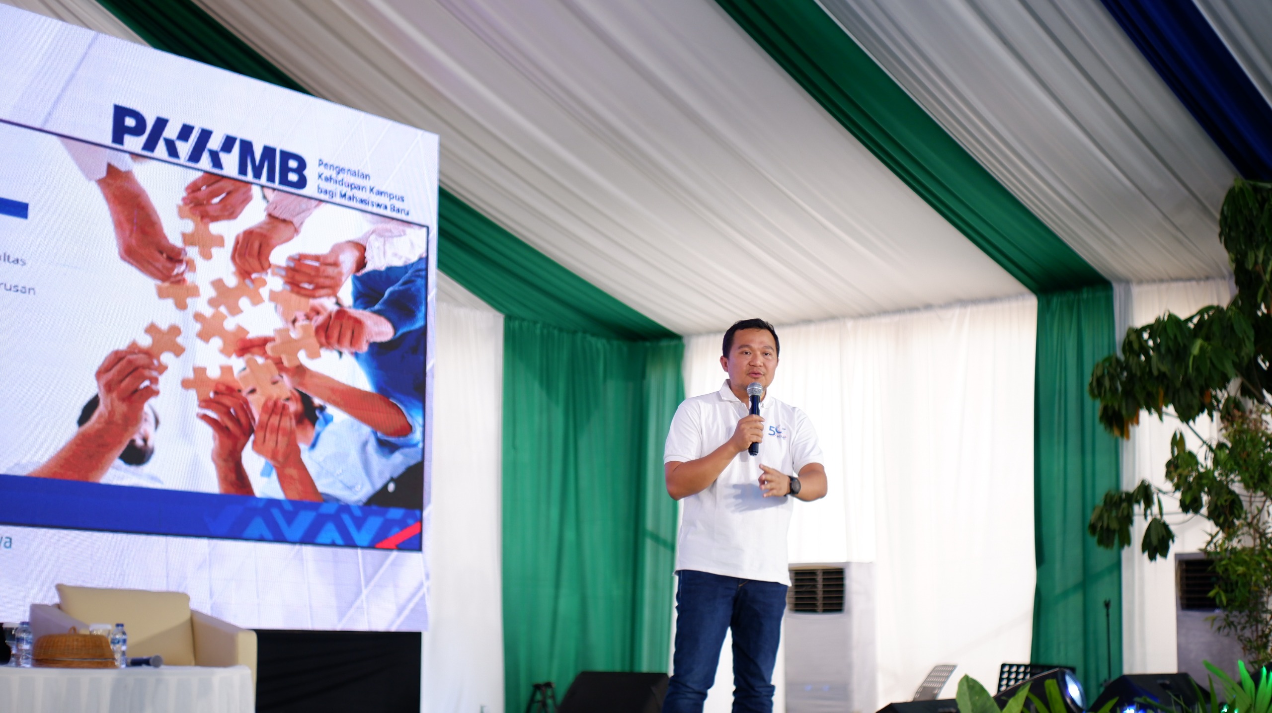 CEO Bosowa, Subhan Aksa Genjot Mahasiswa Agar Berorganisasi – Harian Sulsel